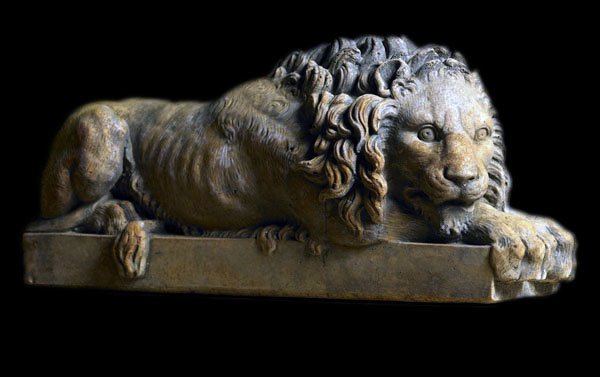 Crouching Lion Renaissance sculpture