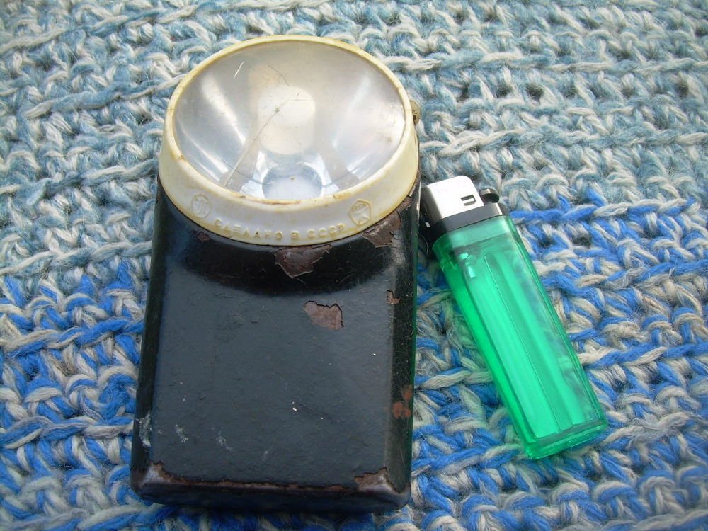 Antique Rare Soviet Russian Ussr Metal Enamel Plastic Flashlight About 1970