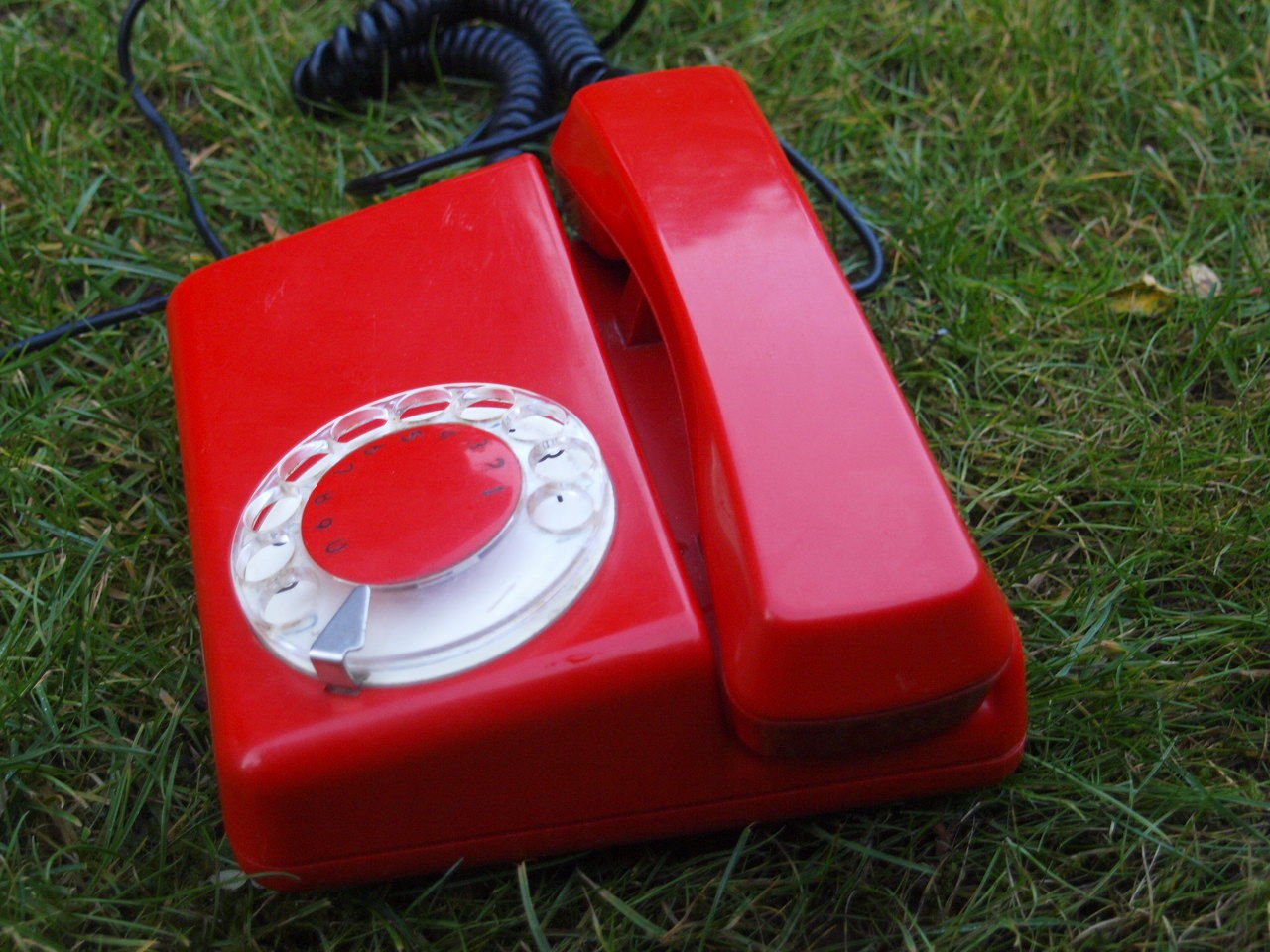 Vintage Soviet Poland Rotary Dial Phone TELKOM RWT TULIPAN Red Color