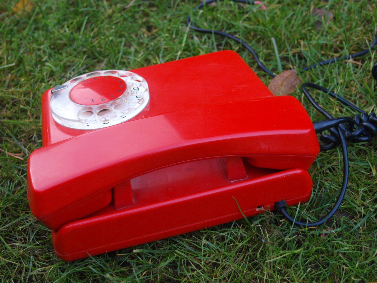 Vintage Soviet Poland Rotary Dial Phone TELKOM RWT TULIPAN Red Color