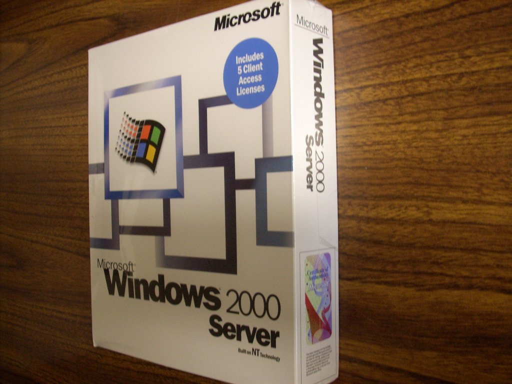 Microsoft Windows 2000 Server (5-client CAL)