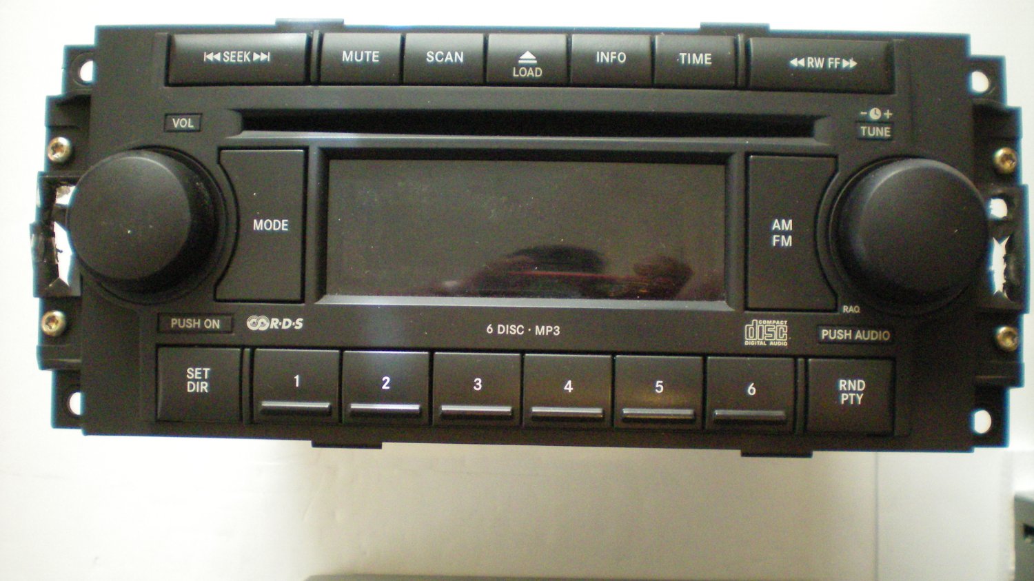 REPAIR SERVICE:Chrysler/Dodge/Jeep 6 disc CD/MP3 changer Radio Stereo RAQ