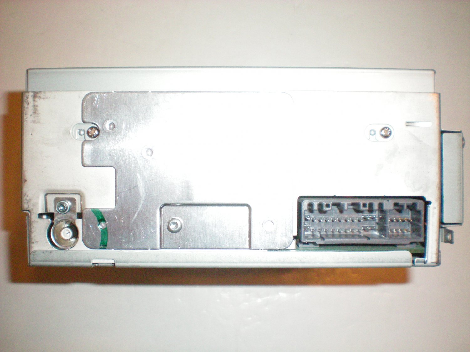 Chrysler/Dodge/Jeep 6 disc CD/MP3 player/changer Radio Stereo RAQ