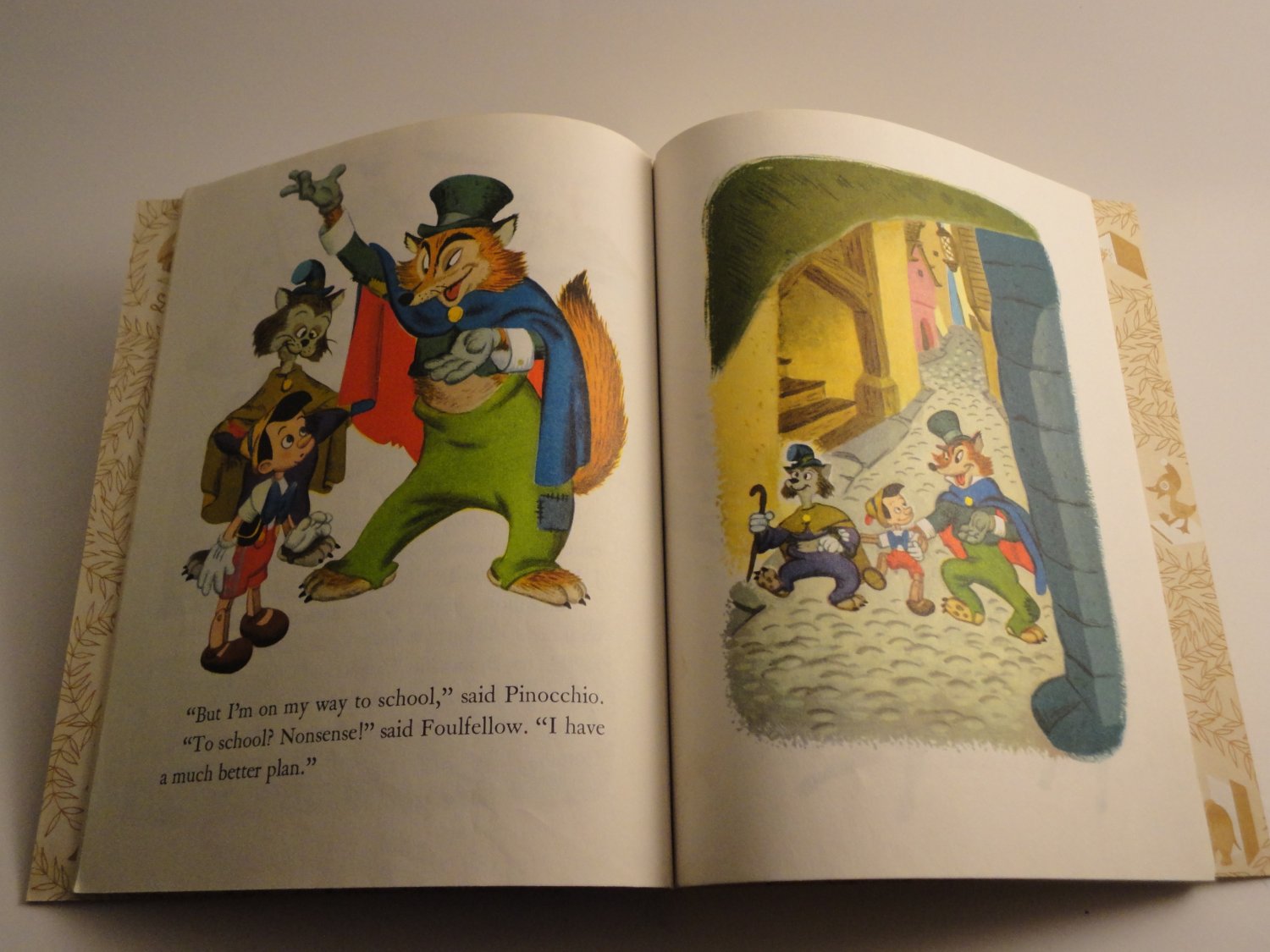 Little Golden Book "Walt Disney's Pinocchio"; Golden Press