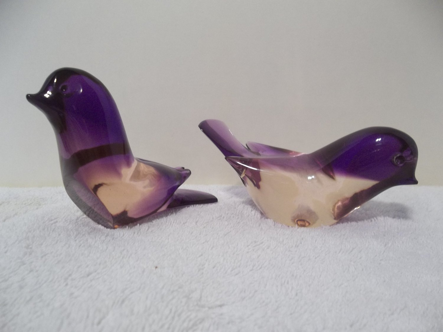 Pair of Vintage ? Lucite Acrylic Bird Birds Doves Sculptures Figurines ...