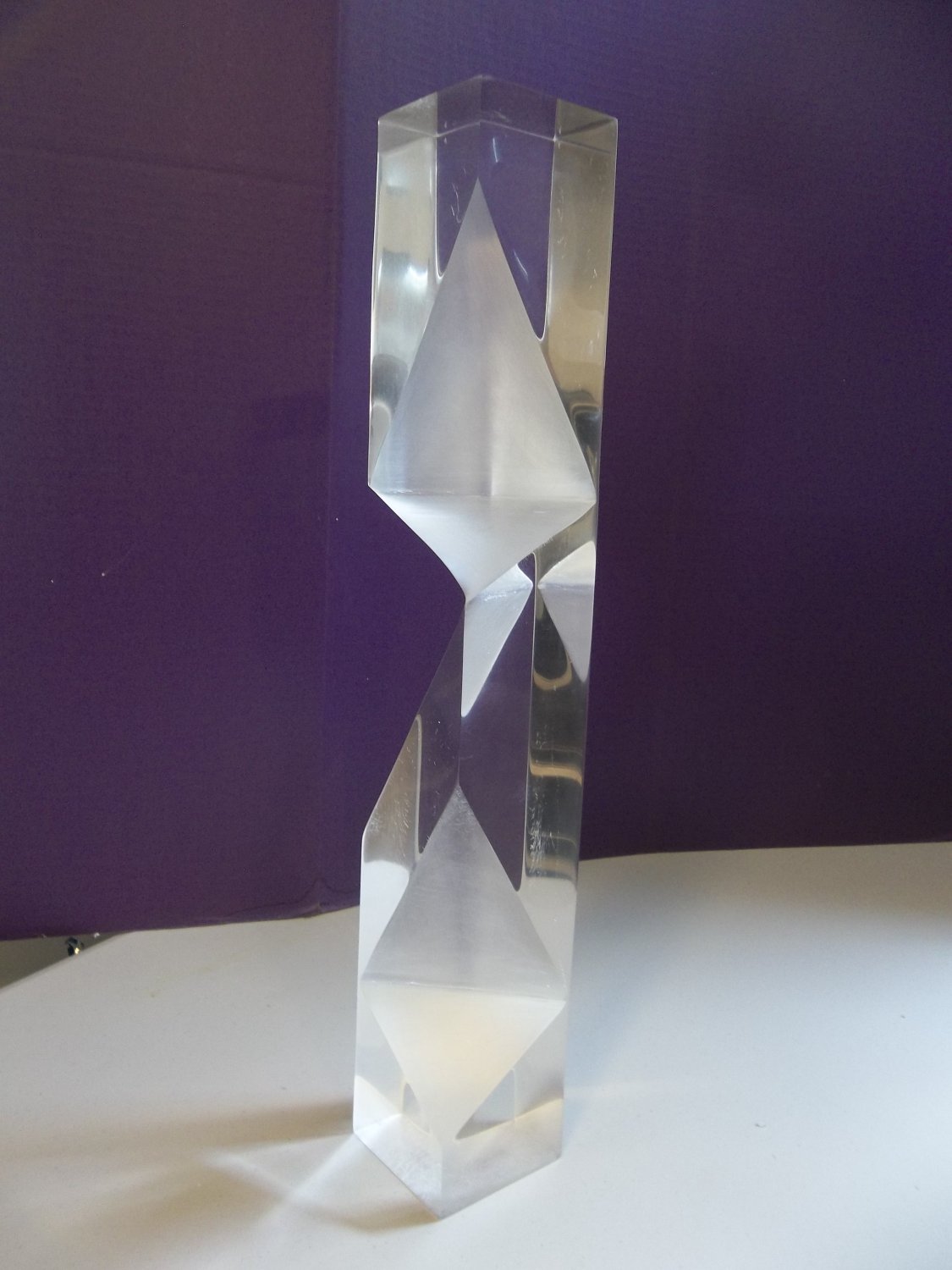 VTG Faceted Modern Lucite Acrylic Prismatic Sculpture Tower Alessio ...
