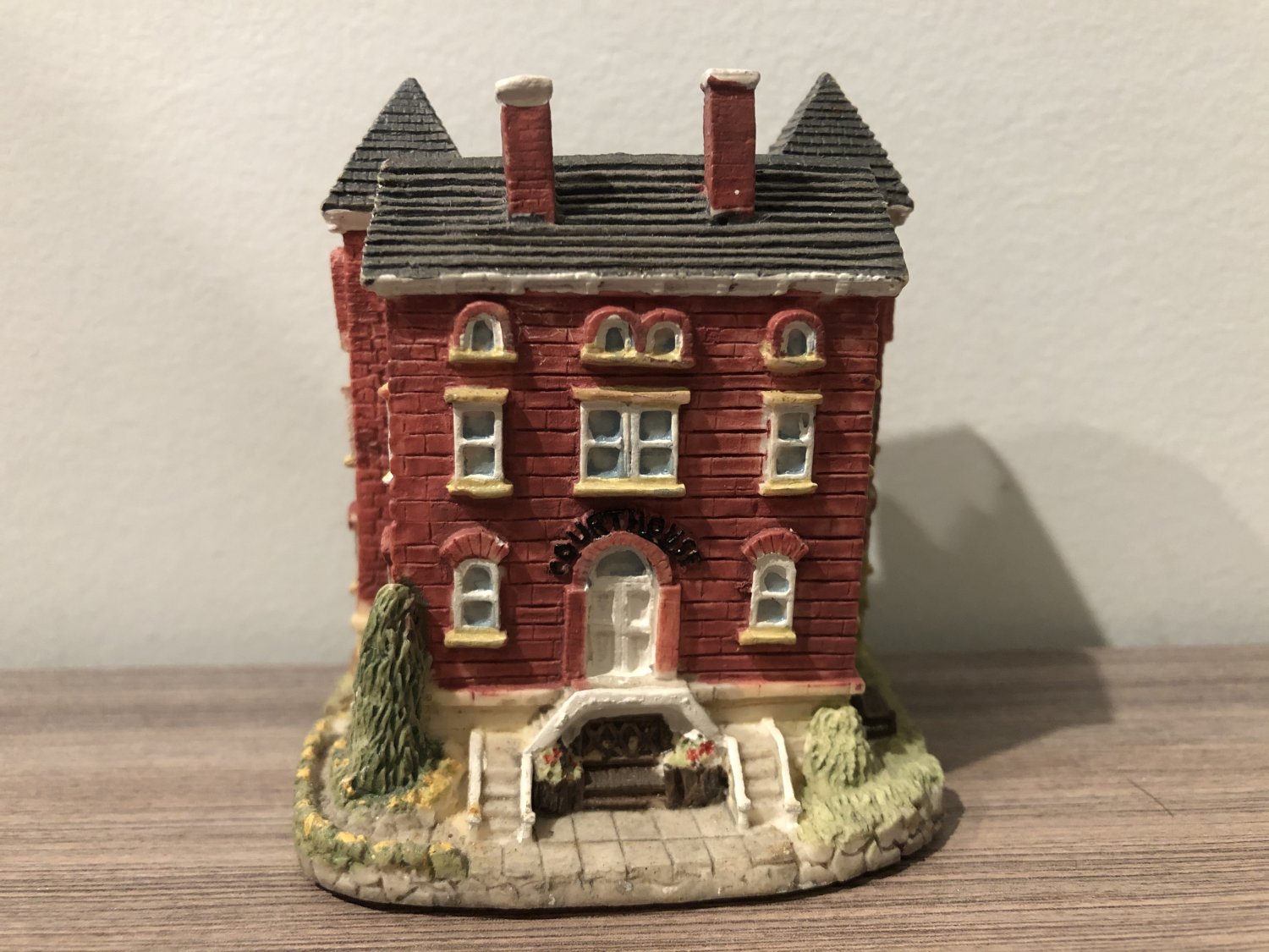 Liberty Falls Courthouse Liberty Falls House Collection, AH34