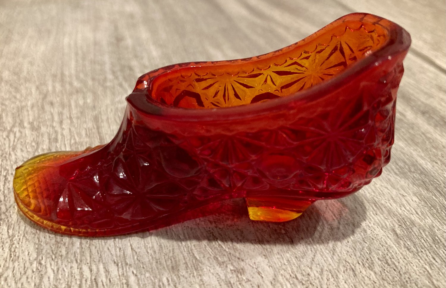 Clear Red Glass Slipper, Daisy and Button Design, LG Wright #14