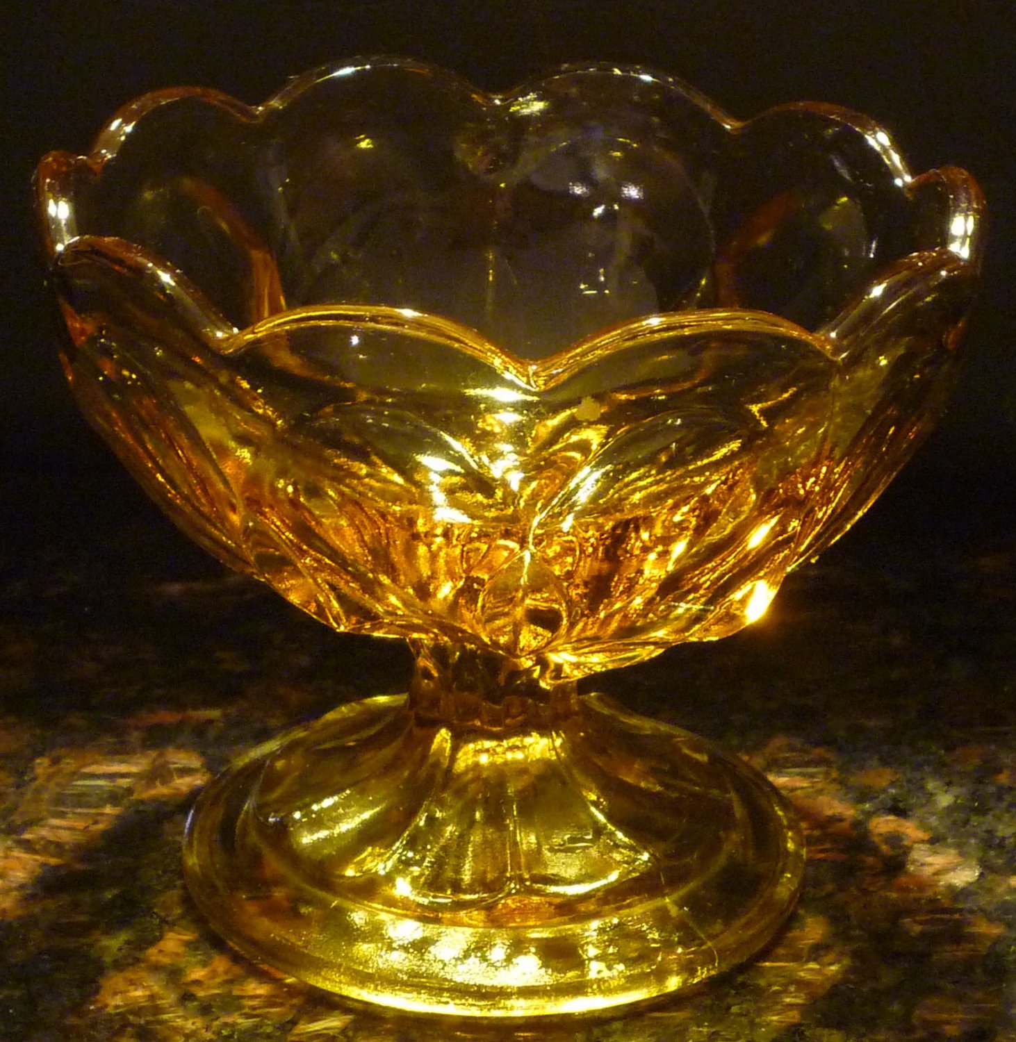 VINTAGE AMBER INDIANA GLASS OPEN SUGAR DESERT FOOTED BOWL