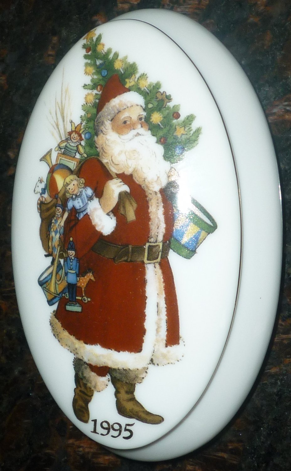 GORGEOUS REUTTER GERMANY 1985 PORCELAIN SANTA JEWELRY TRINKET BOX