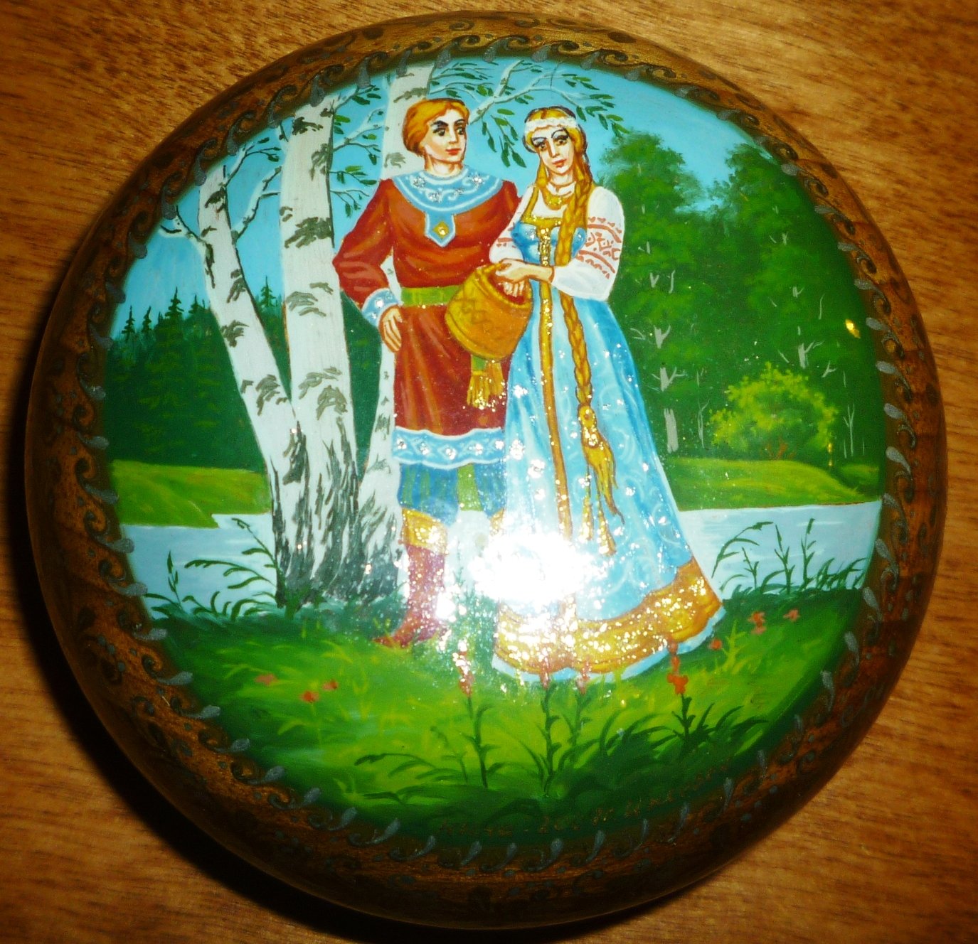 RUSSIAN TRINKET LACQUER RING BOX WALNUT GIRL & BOY FOLKTALE SIGNED