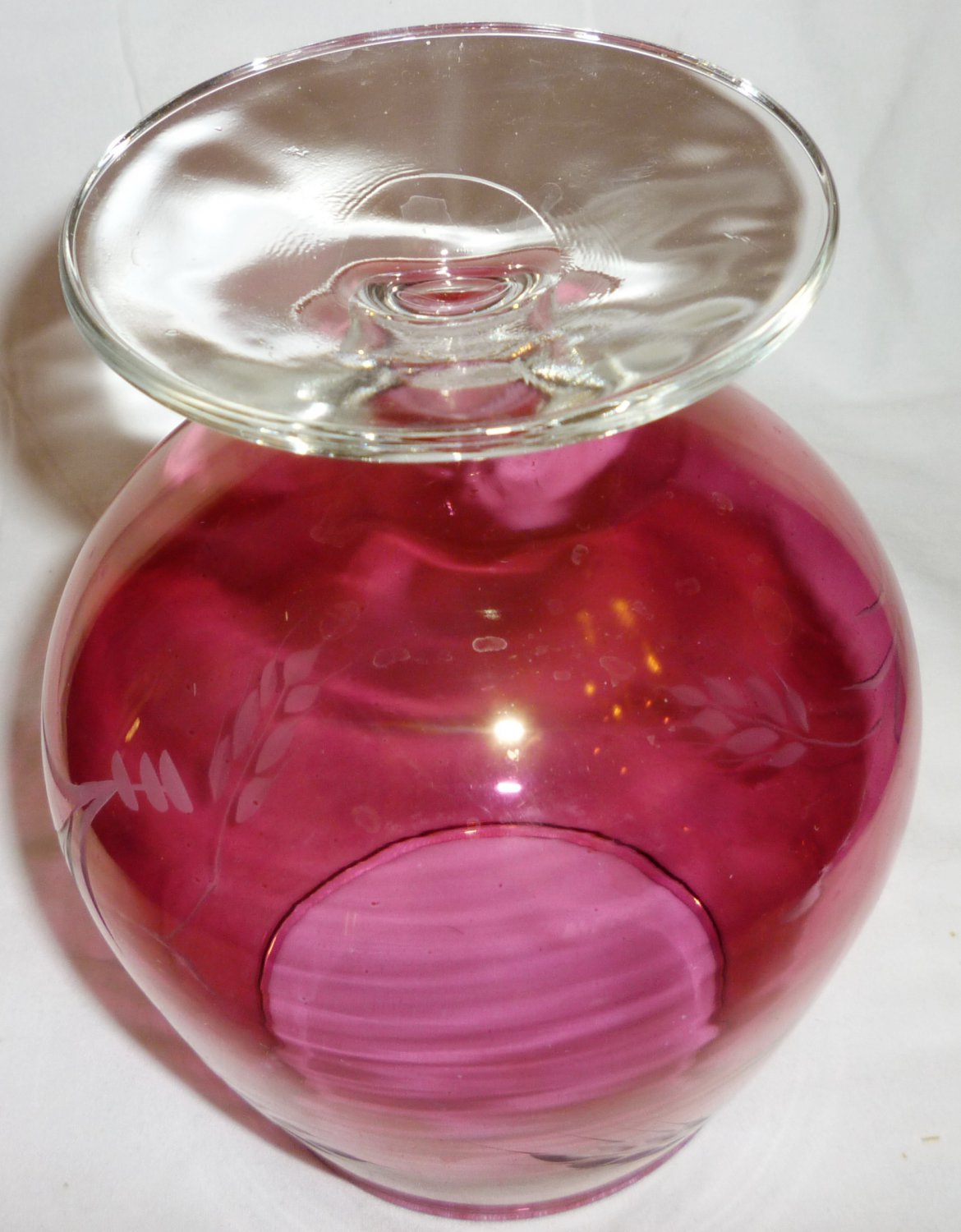VINTAGE CRANBERRY PINK GLASS ETCHED WHEAT COGNAC BRANDY BALL SNIFFER
