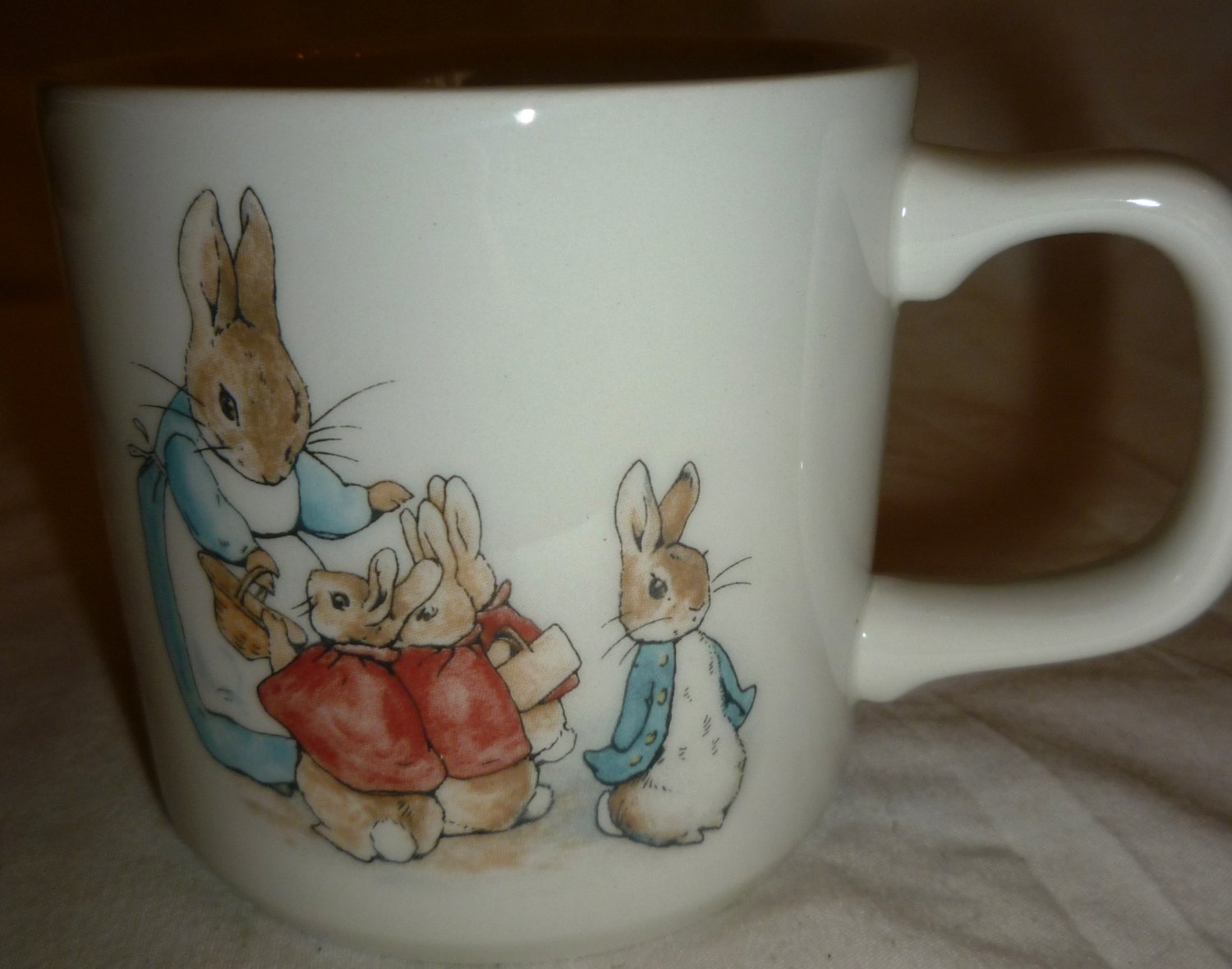 WEDGWOOD BEATRIX POTTER PETER RABBIT ENGLAND CHILD MUG & BOWL GIFT SET NMB
