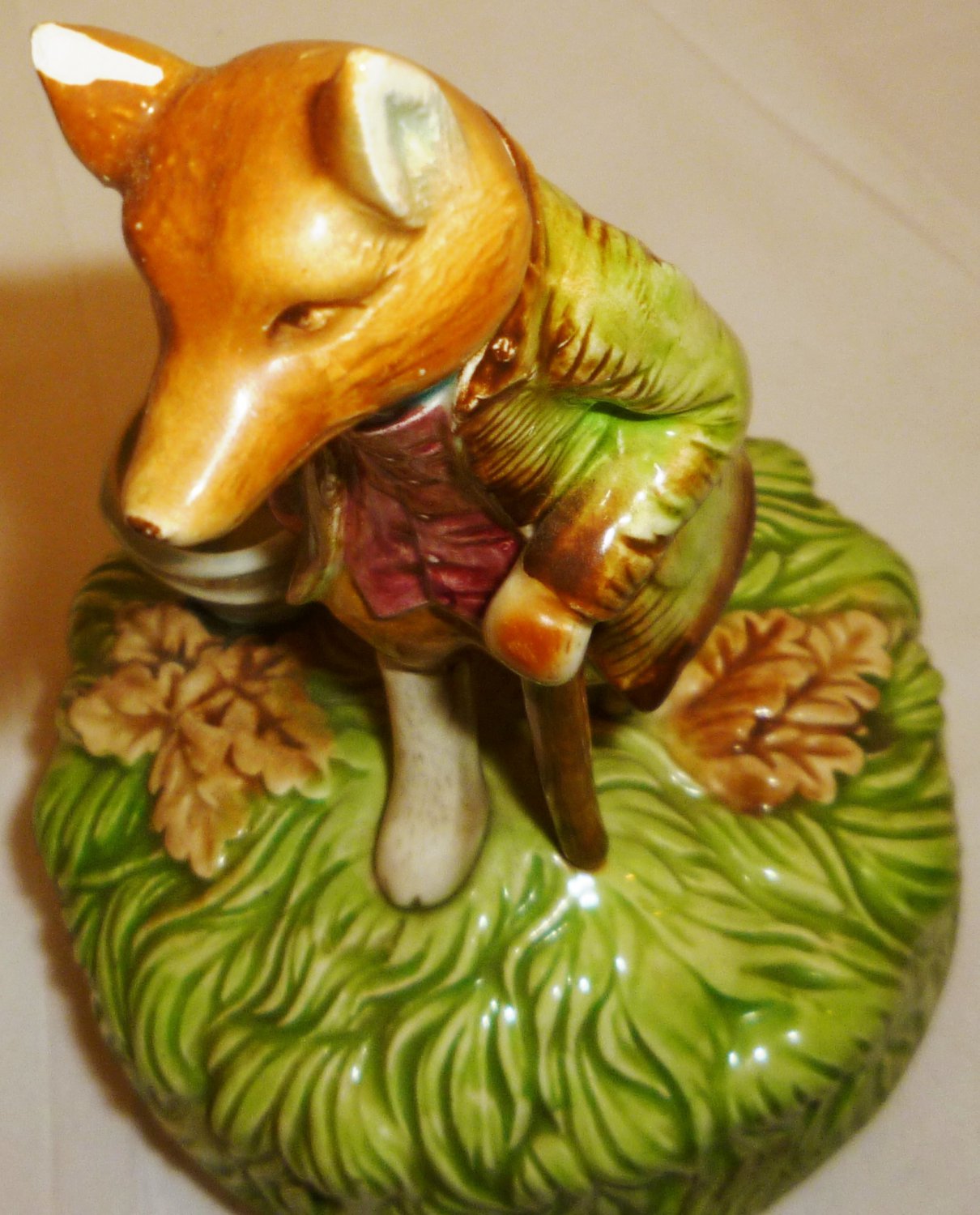 SCHMID ROTATING MUSIC BOX BEATRIX POTTER MR.FOX LOVELY FOX ENTERTAINER