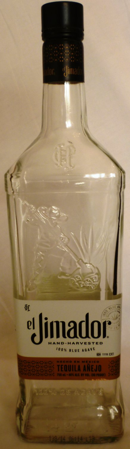 COLLECTIBLE LIQUOR SCULPTURED GLASS BOTTLE TEQUILA ANEJO EL JIMADOR