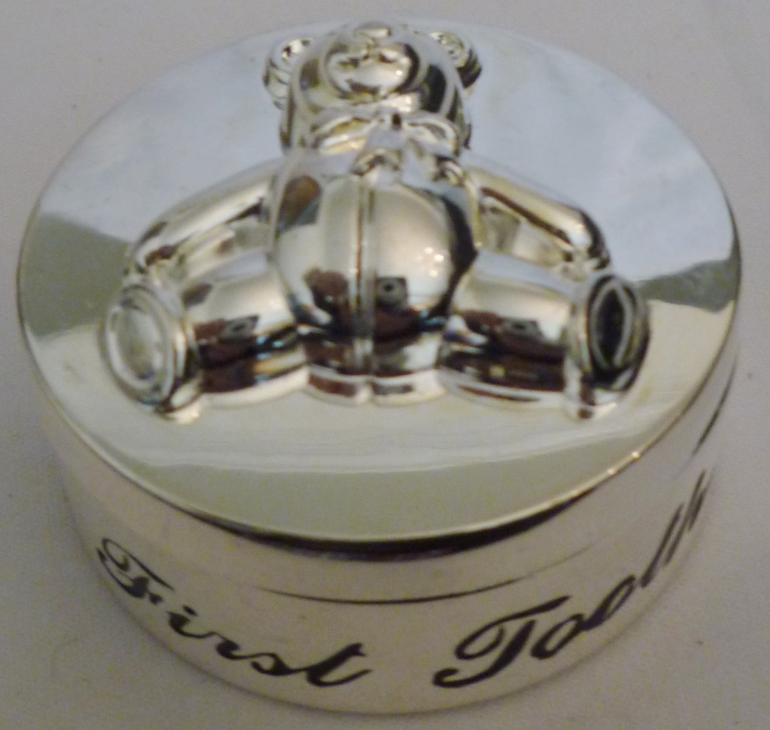 CUTE FIRST TOOTH TEDDY BEAR SILVERPLATED VELVET LINED TRINKET BOX