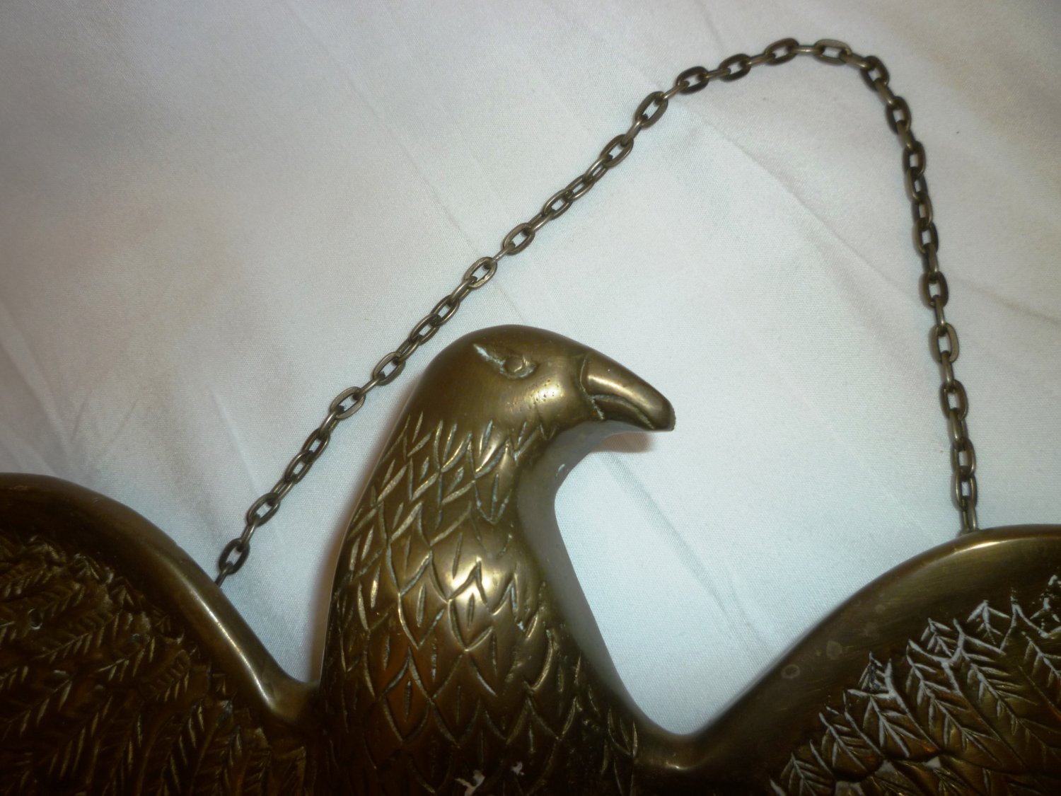 VINTAGE SOLID BRASS AMERICAN EAGLE SPREAD WINGS CHAIN WALL HANGING