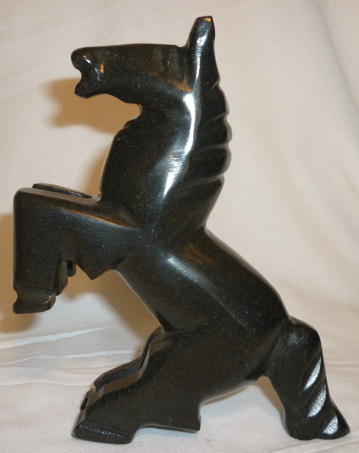 BEAUTIFUL CARVED STONE GRANITE HORSE FIGURINE