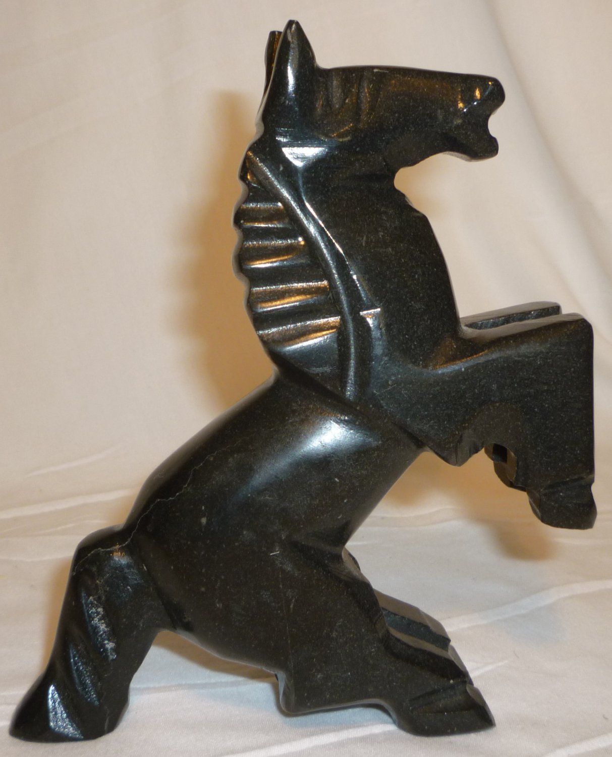 BEAUTIFUL CARVED STONE GRANITE HORSE FIGURINE