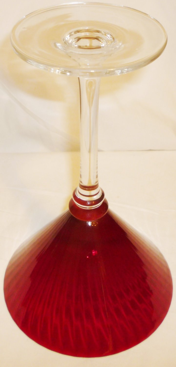 STUNNING RUBY RED RIBBED CRYSTAL COCKTAIL MARTINI GLASS STEMWARE SET OF 4