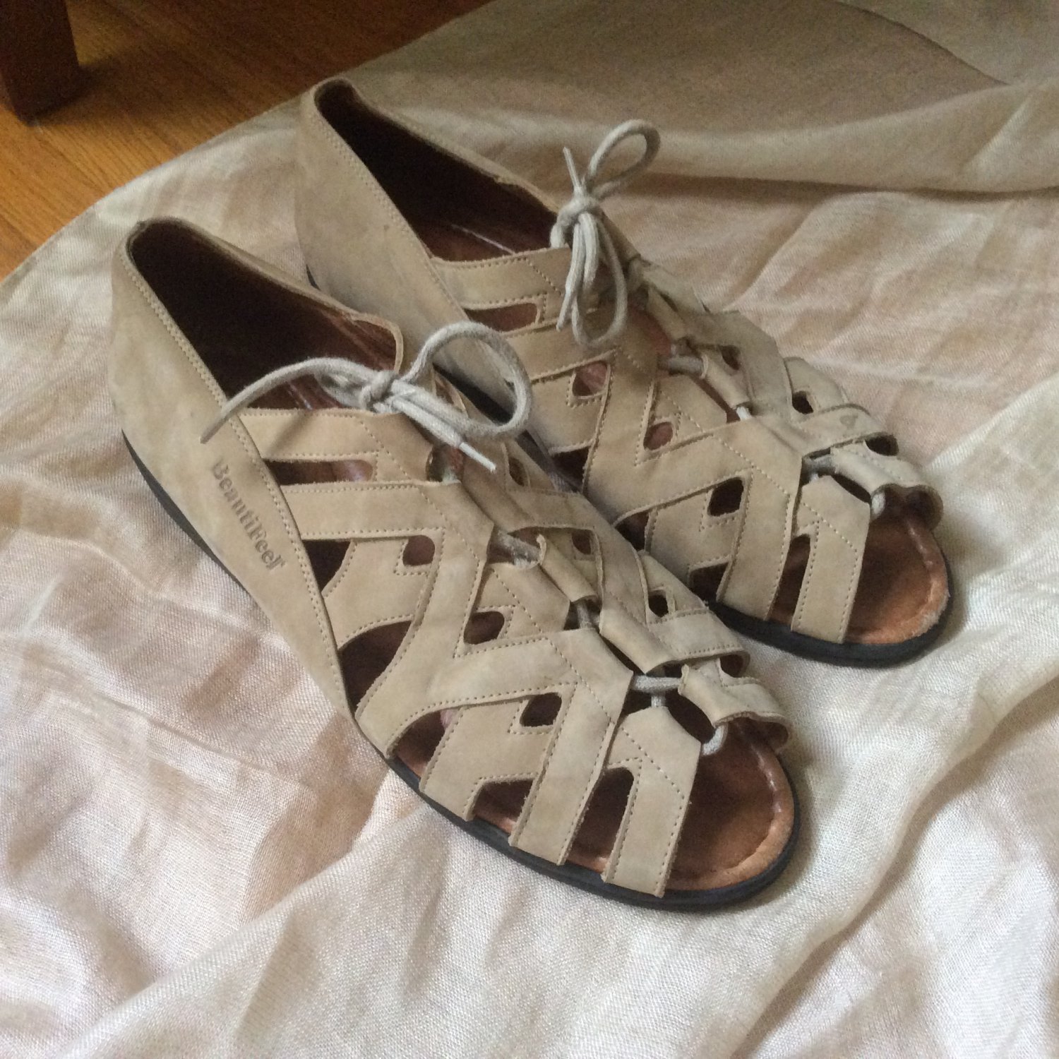 Beautifeel Low Wedge Sandal Comfort Shoe Edyta Bisque Nubuck Sz 40