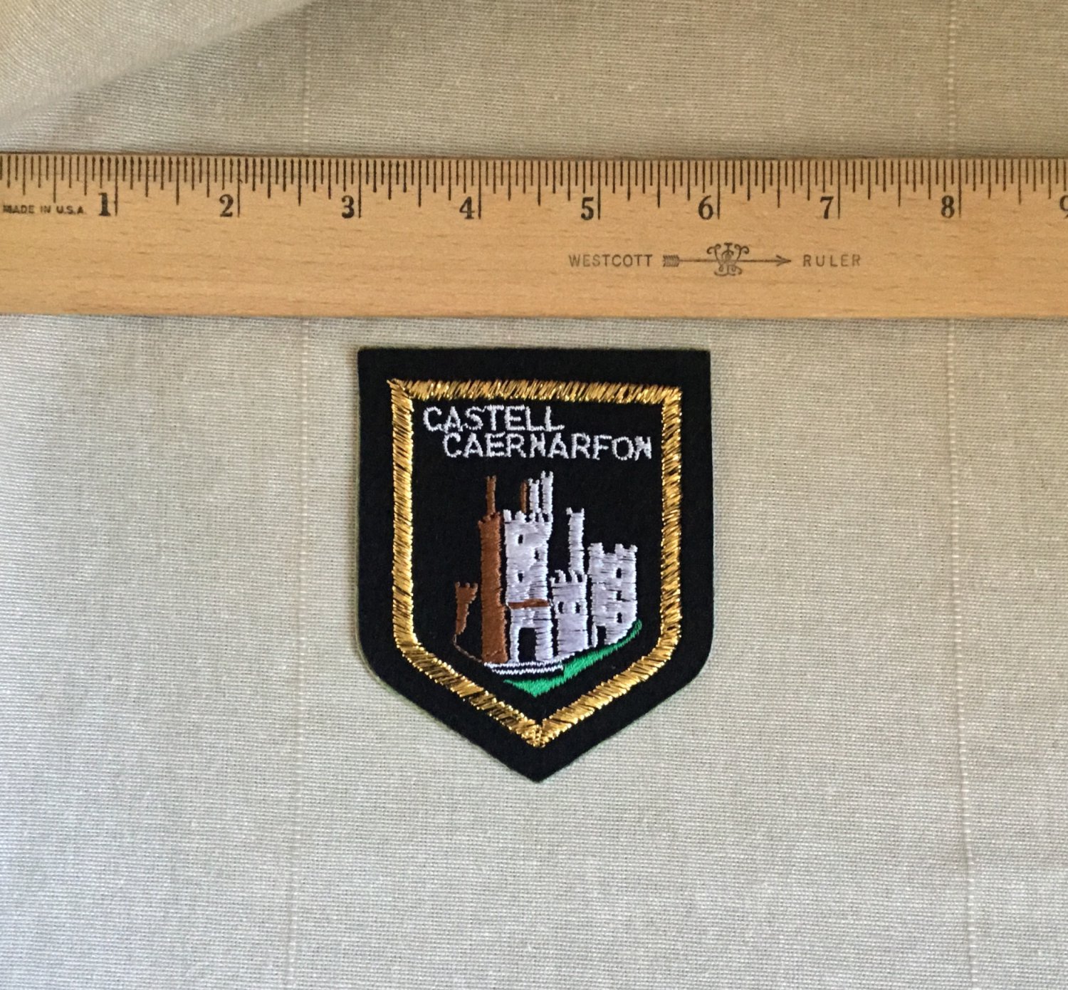 Vtg Medieval Castle Carnarvon Fortress Patch Embroidered Shield Wales