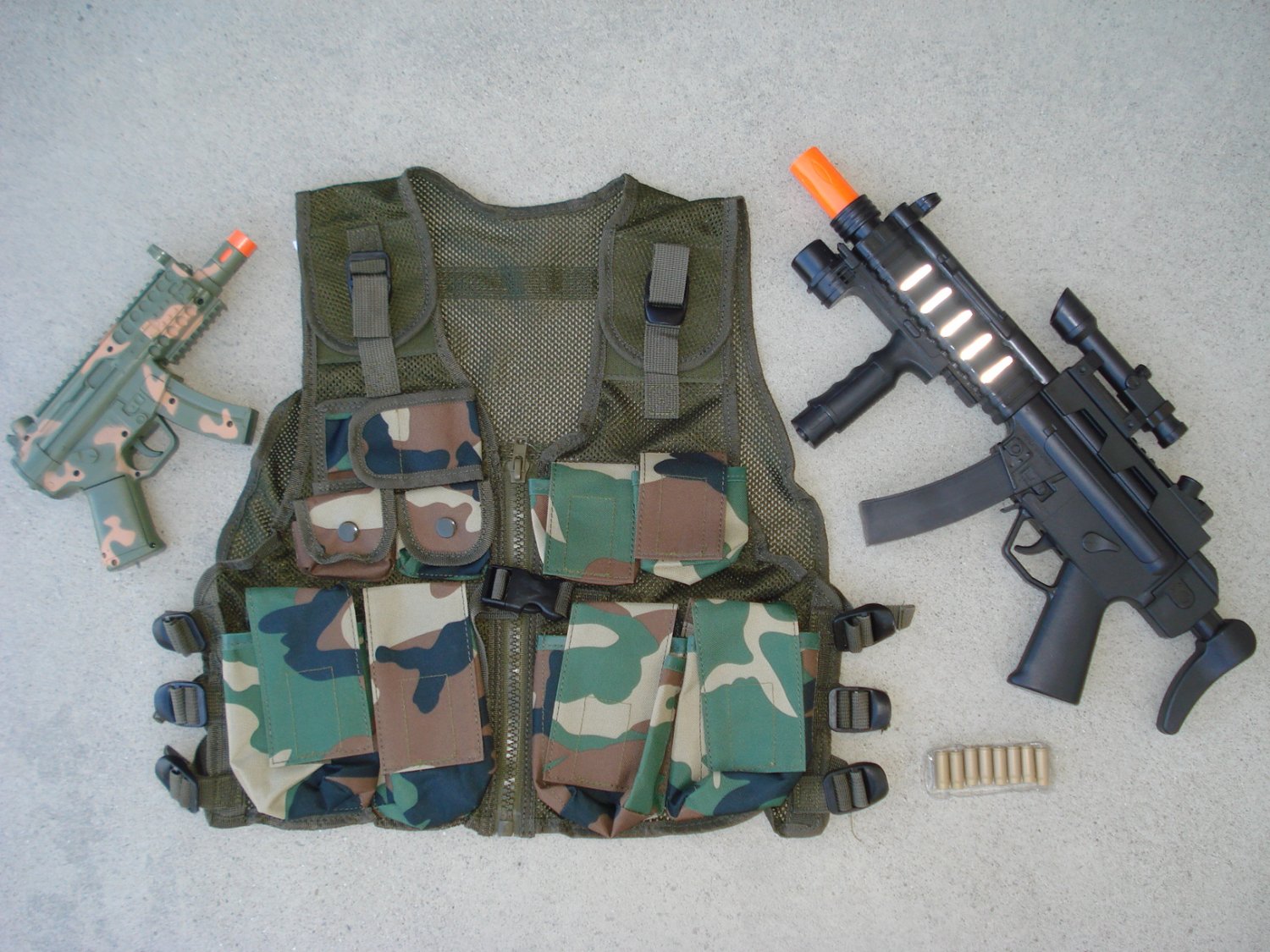 Special Ops Vest Set 5: Kids Tactical Vest Woodland Camo, AK47 Toy Gun ...