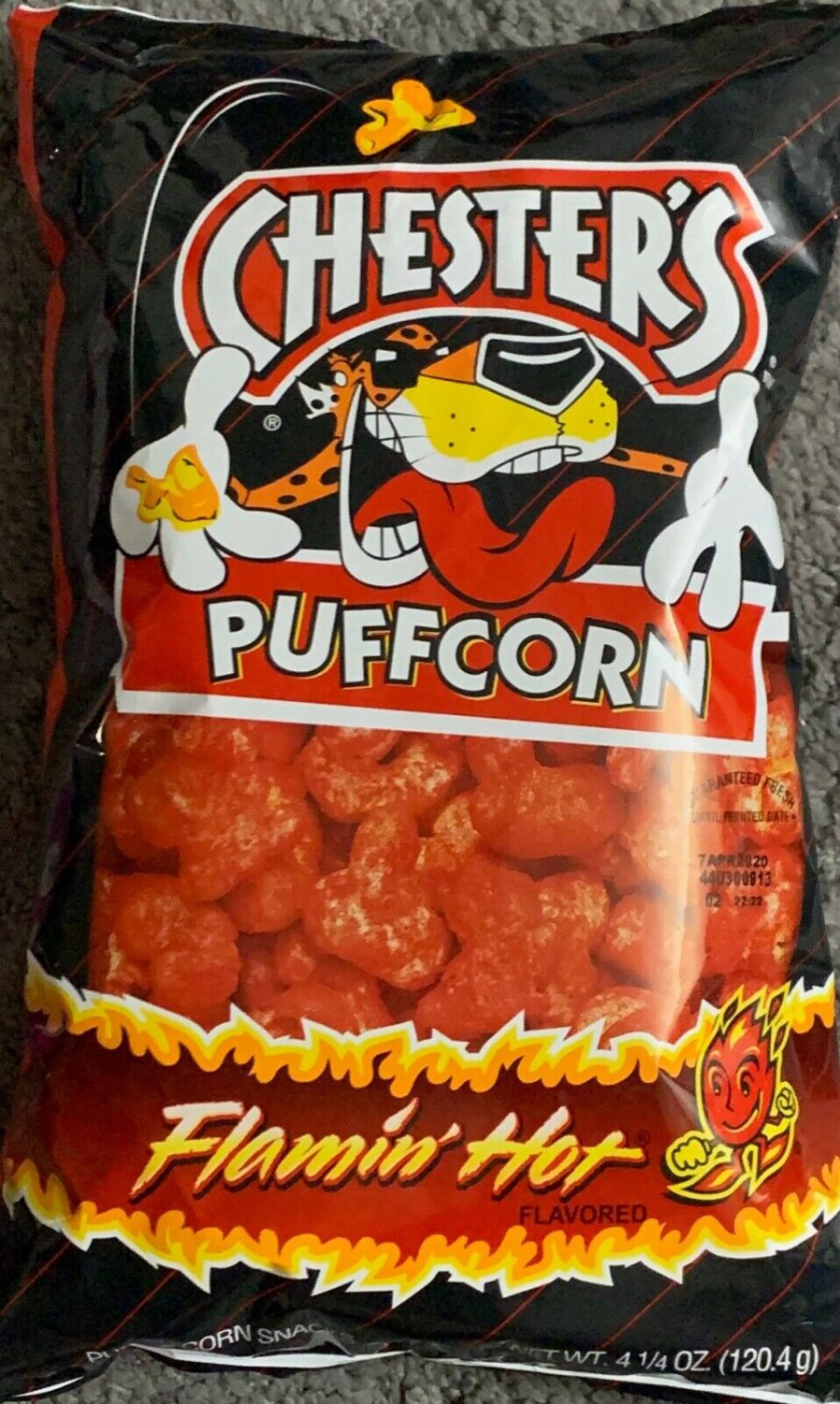 CHESTER'S PUFFCORN FLAMIN HOT FLAVORED 4 1/4 OZ BAG PUFFED CORN SNACK