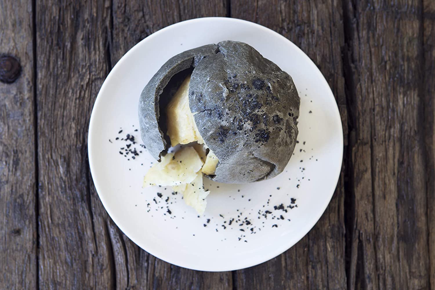 Volcanic Lava Sea Salt, 3.17 Ounces of Handcrafted Gourmet Salt Flakes ...