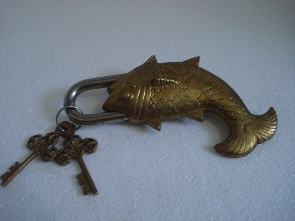 ANTIQUE Style FISH Type Padlock - Lock with Key - Brass Made (A)