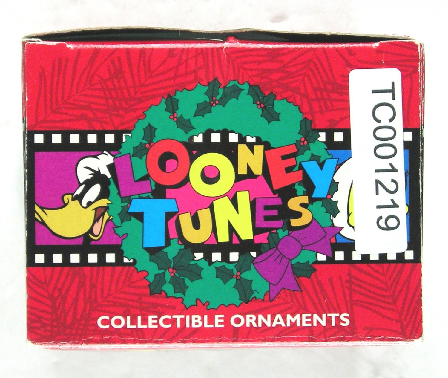 Matrix Looney Tunes BUGS BUNNY Collectible Ornament