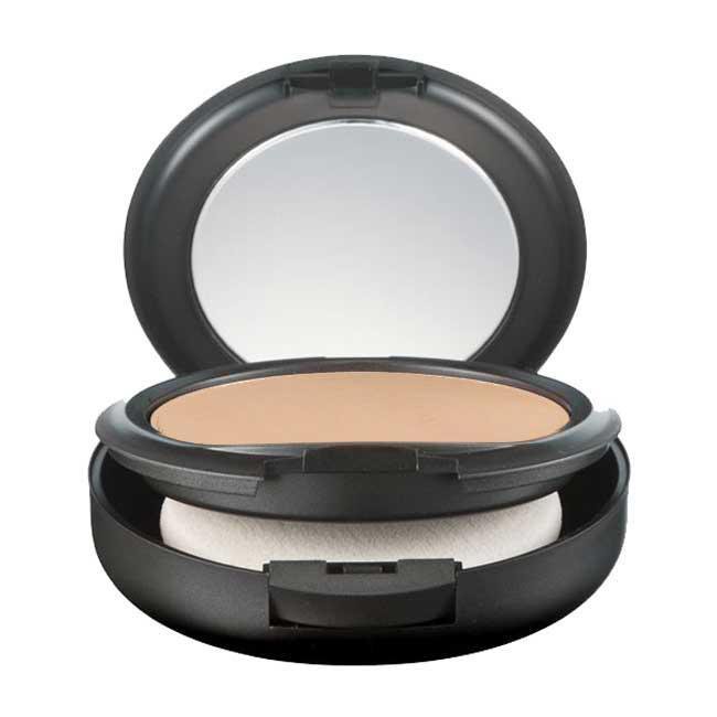 MAC Studio Fix Powder Plus Foundation C4