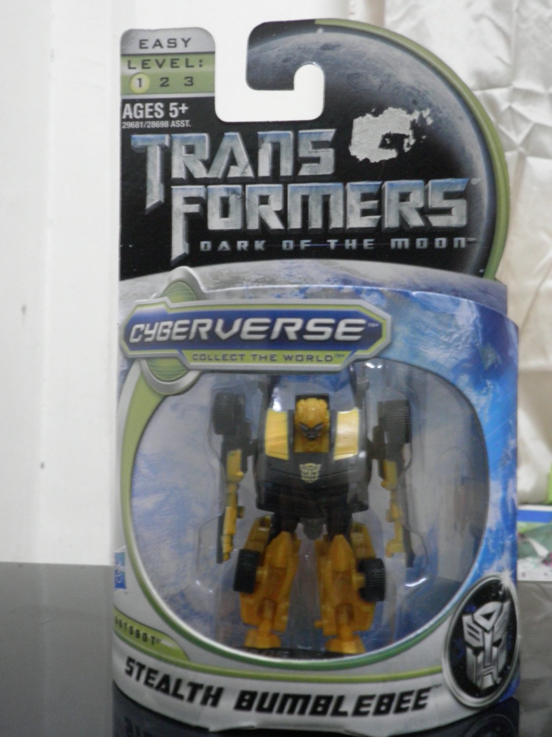 Stealth Bumble Bee Transformers DOTM Legion/Legends Class Action Figure