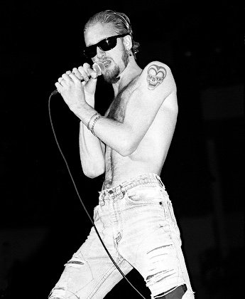 Layne Staley - Alice In Chains 8”x10” BW Concert Photo (Brand New)