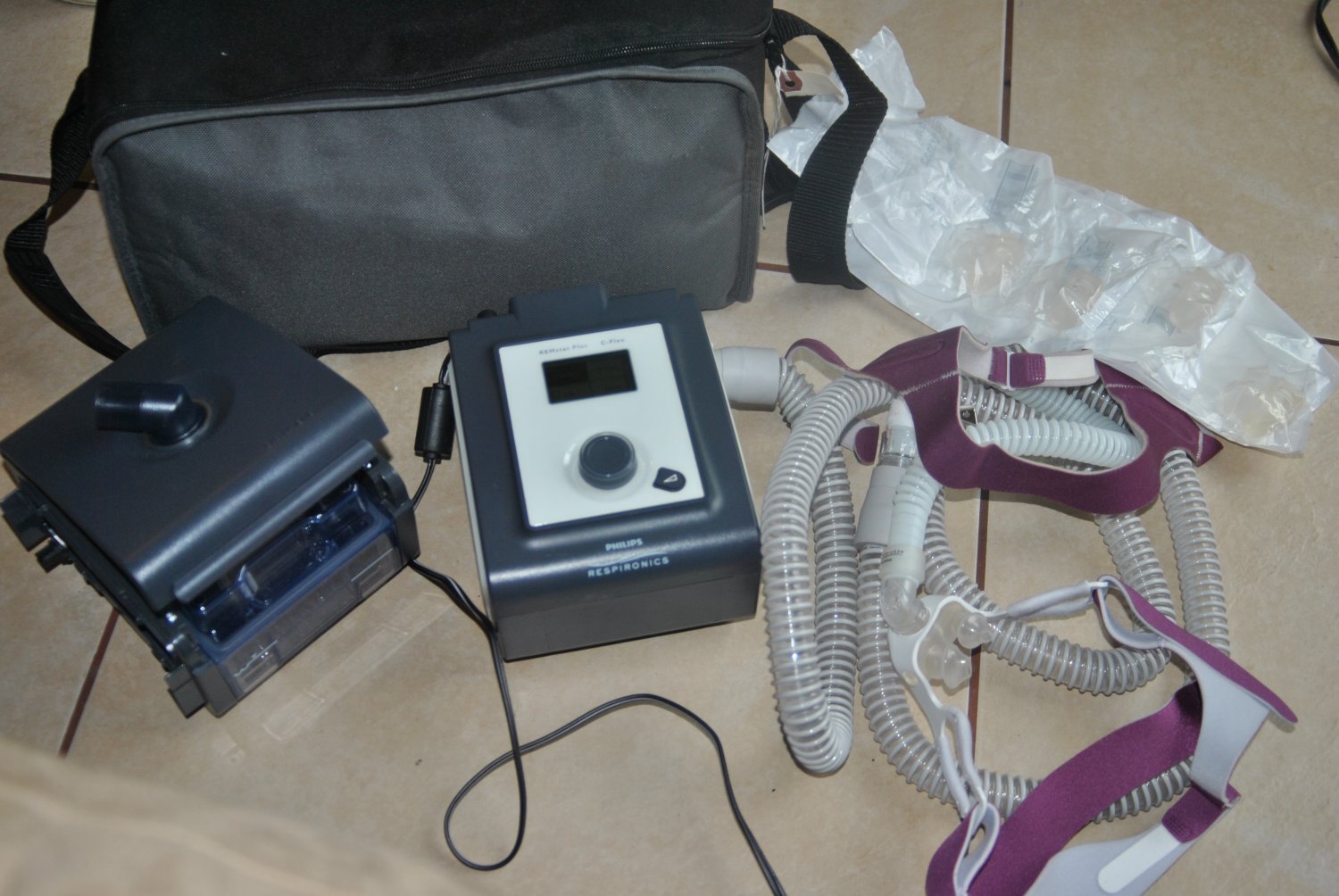 Philips Respironics Remstar Plus C-Flex 250P CPAP 3320 T hrs 3415 B hrs ...