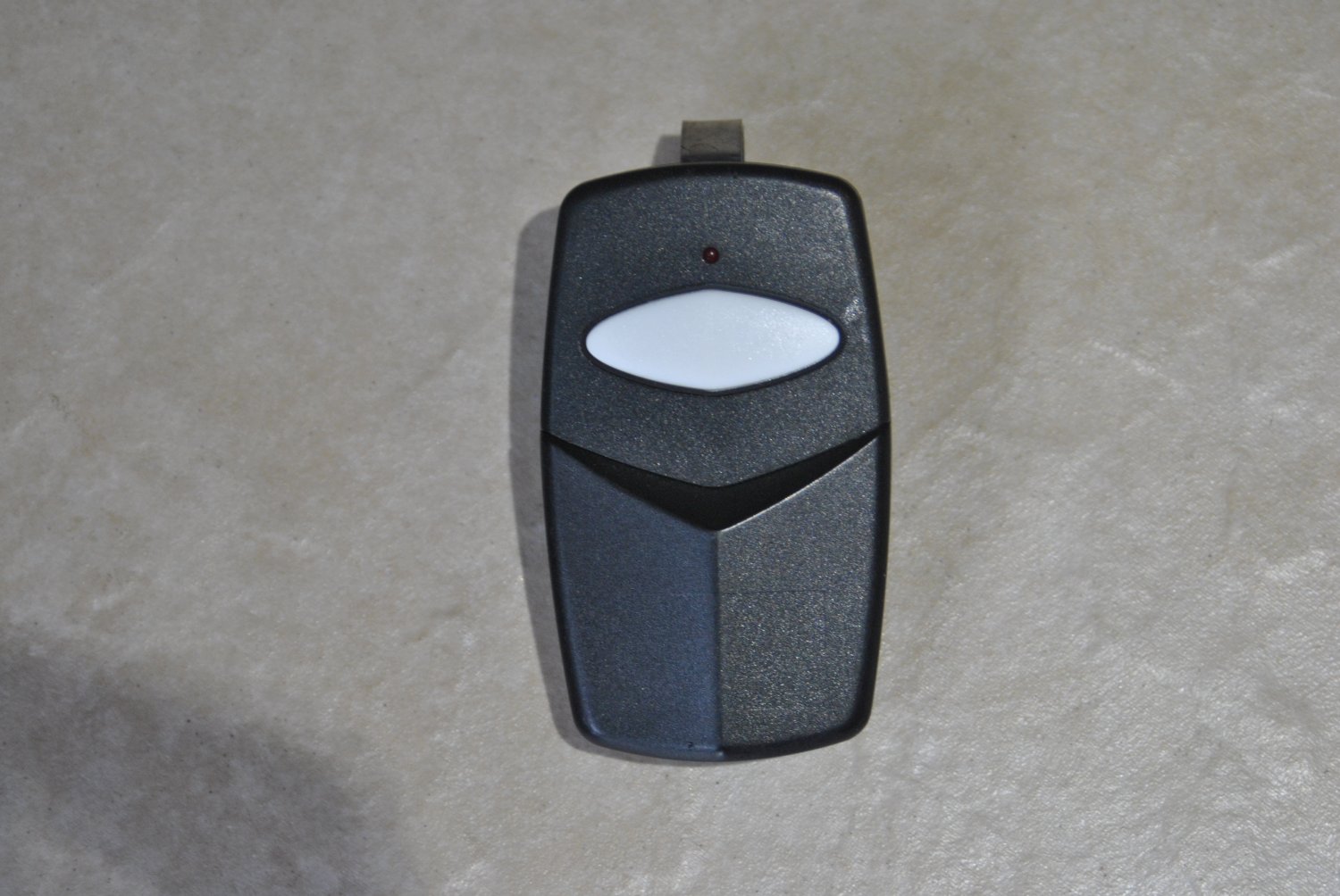 Stinger CCS3101BV Garage Door Opener with visor clip mar18 #24