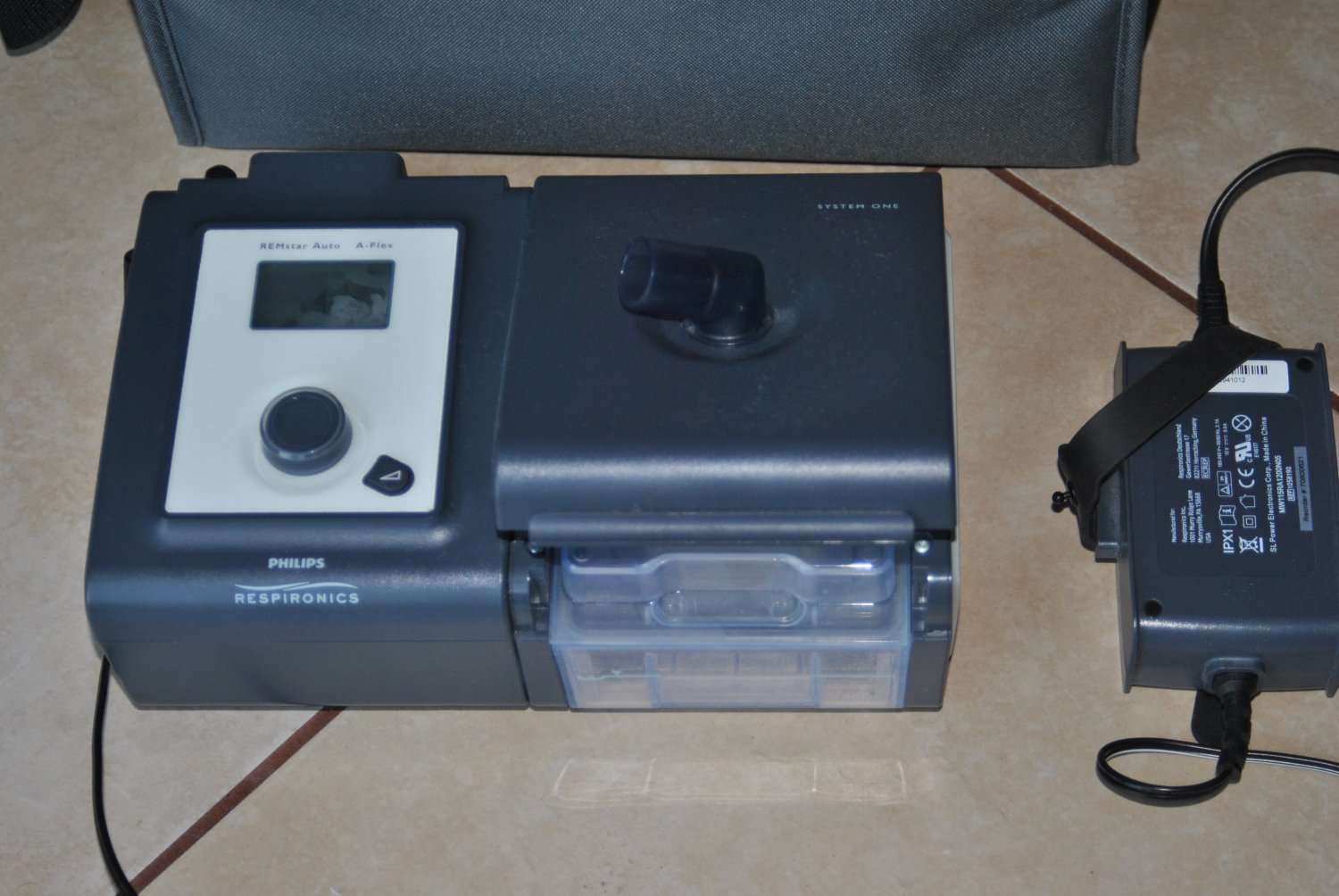 Philips Respironics REMstar Auto A-Flex 550P CPAP 15332 T hrs 15541 B ...