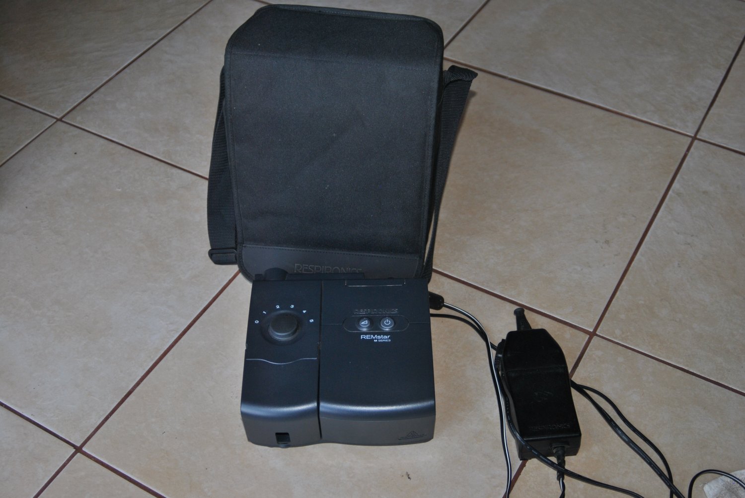 Respironics 100M REMstar M Series with 1022334 humidifier 6589 hrs ...