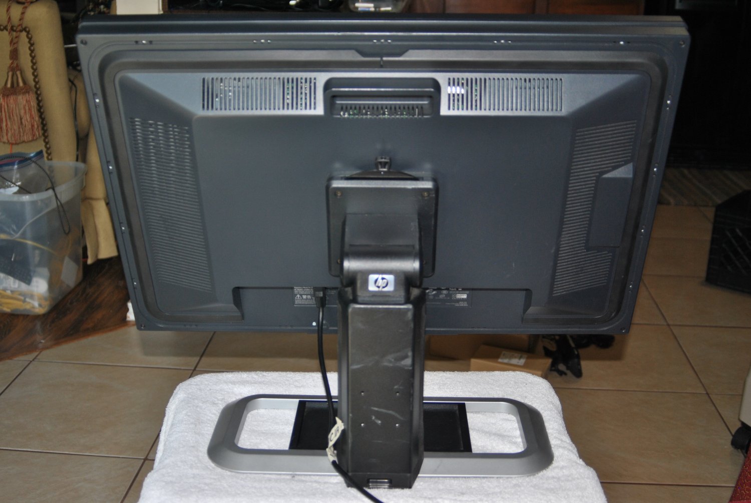 HP LP3065 30" IPS LCD Color Monitor free shipping jul19 #5J