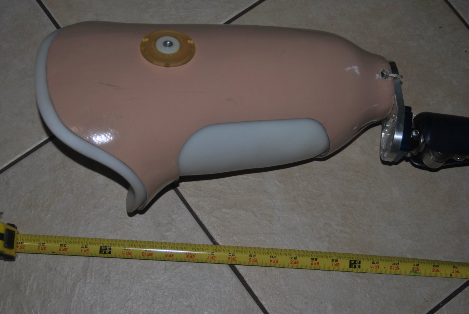 Ottobock APC13298 REF TI-100C Prosthetic Knee Socket Bulldog Plate ...