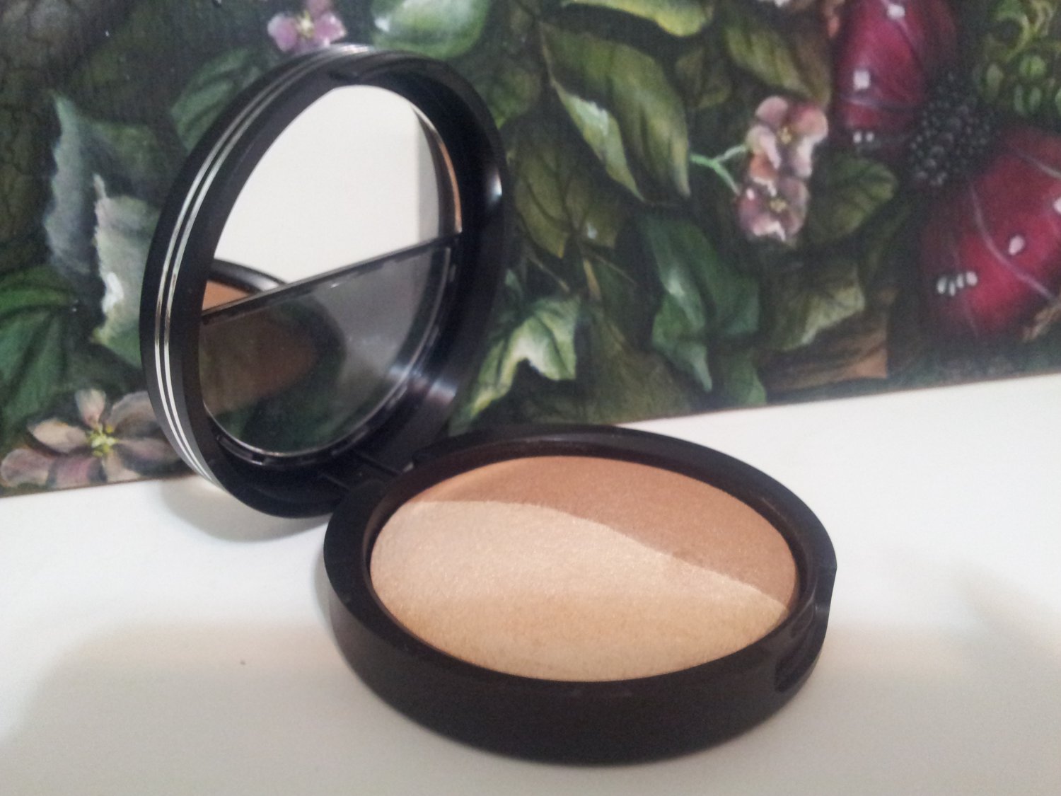 Laura Geller Baked Body Frosting Face & Body ~ SUGAR GLOW + HONEY GLOW ...