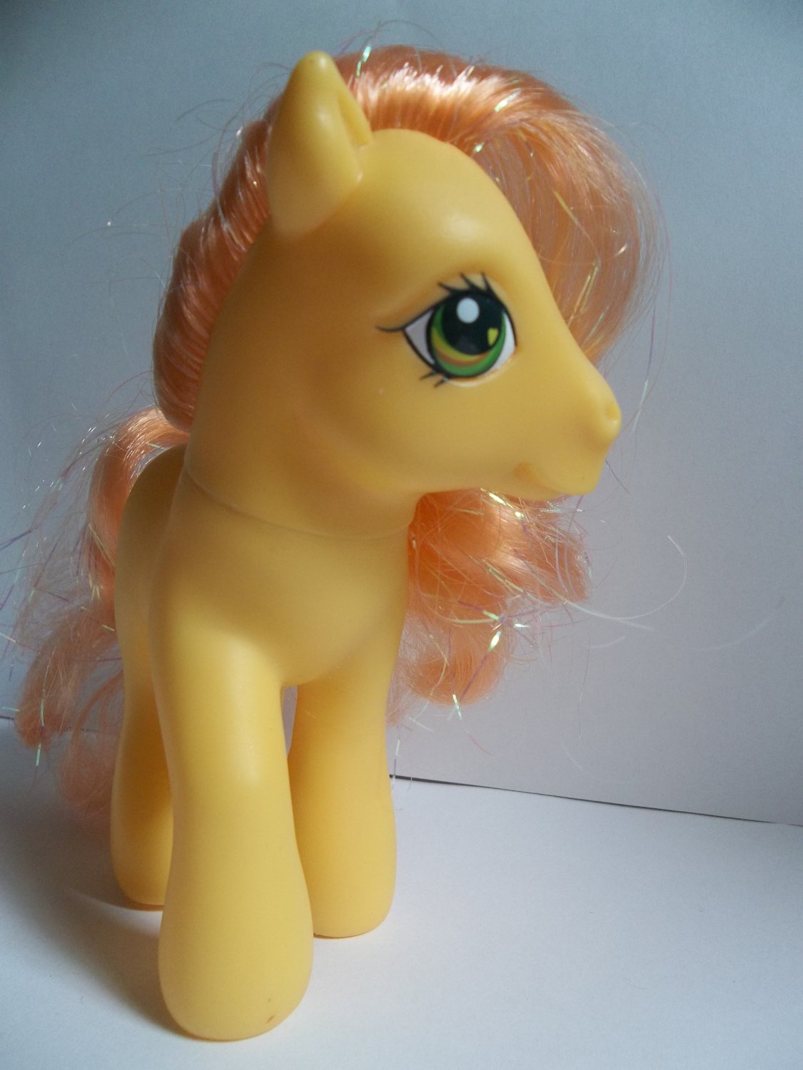 Bumblesweet My Little Pony G3 yellow gold bee honey symbol with ...