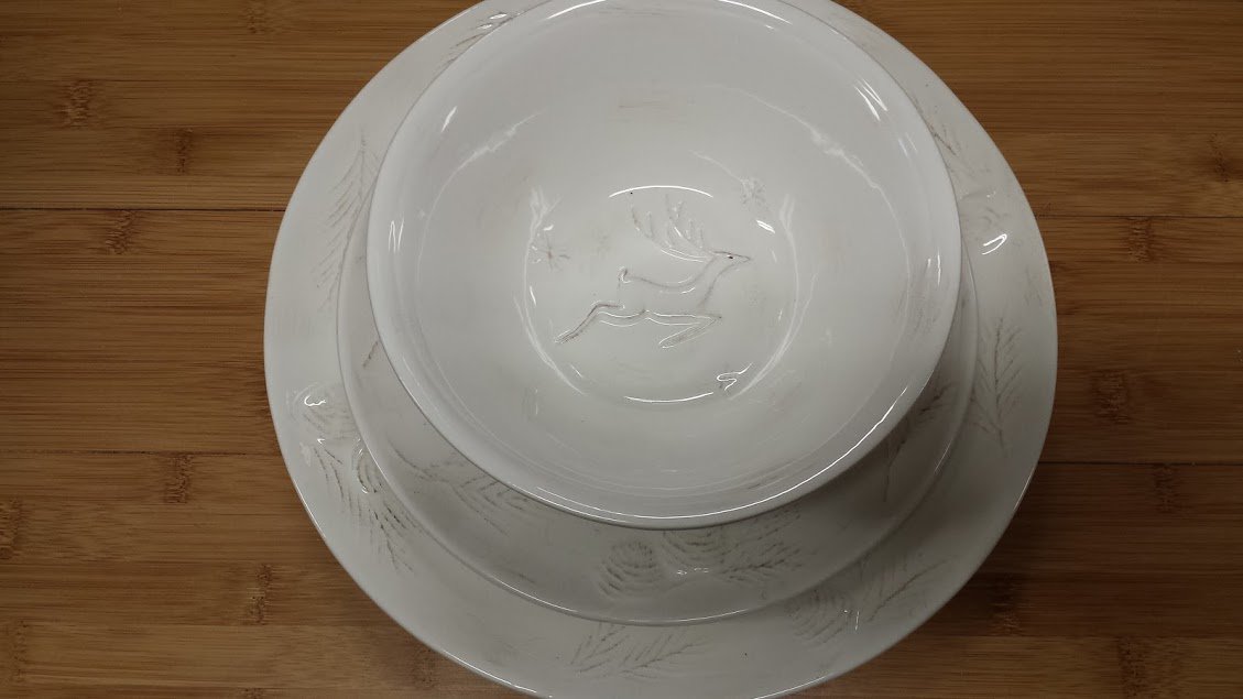 Woolrich Winter White Reindeer 16 pc Dinnerware Set