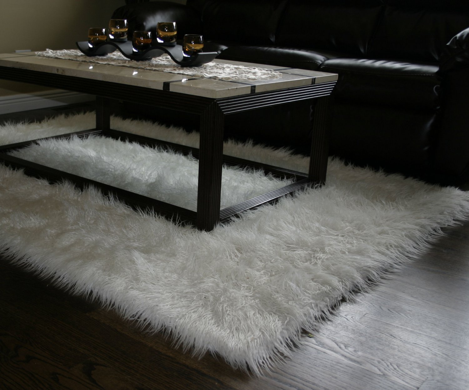 5'x7' Curly Mongolian White Faux Fur Accent Area Rug