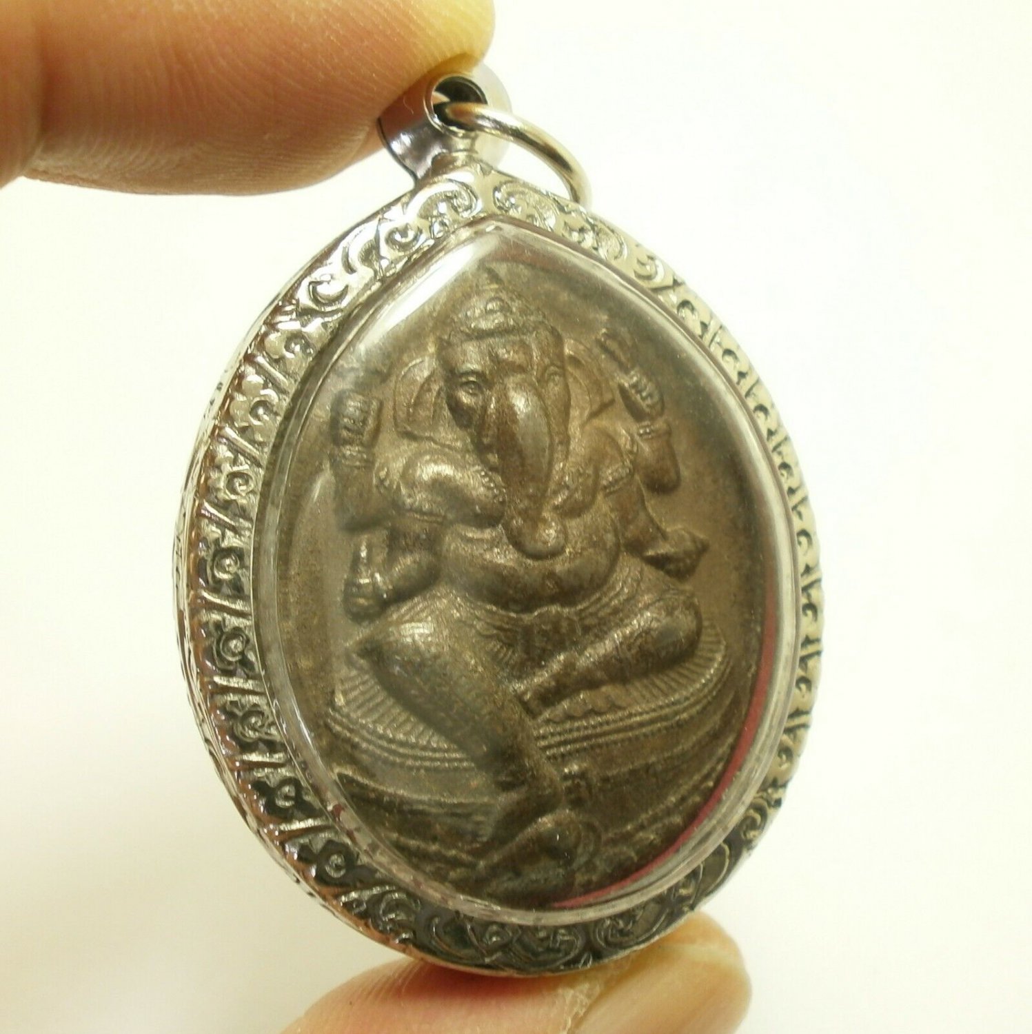 LORD GANESHA PENDANT HINDU GOD OF SUCCESS GANAPATI GANESH DEITY MIRACLE ...