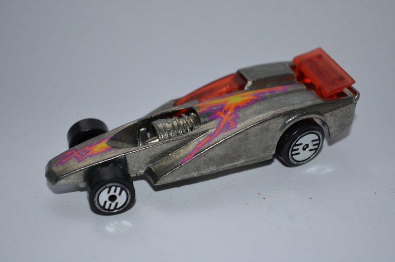 HOT WHEELS JET SWEEP X5. MATTEL, INC. 1984. MALAYSIA.