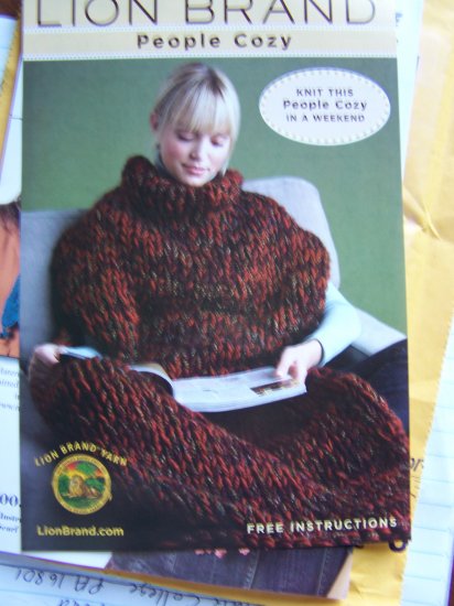 Knitting pattern People Cozy Snuggie Blanket With Armholes USA 1 Cent S&H