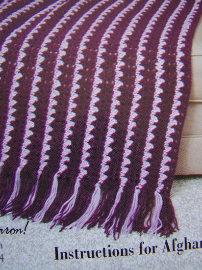 1 Cent USA S&H Violet & Lilac Caron Yarn Crochet Afghan Pattern Leaflet