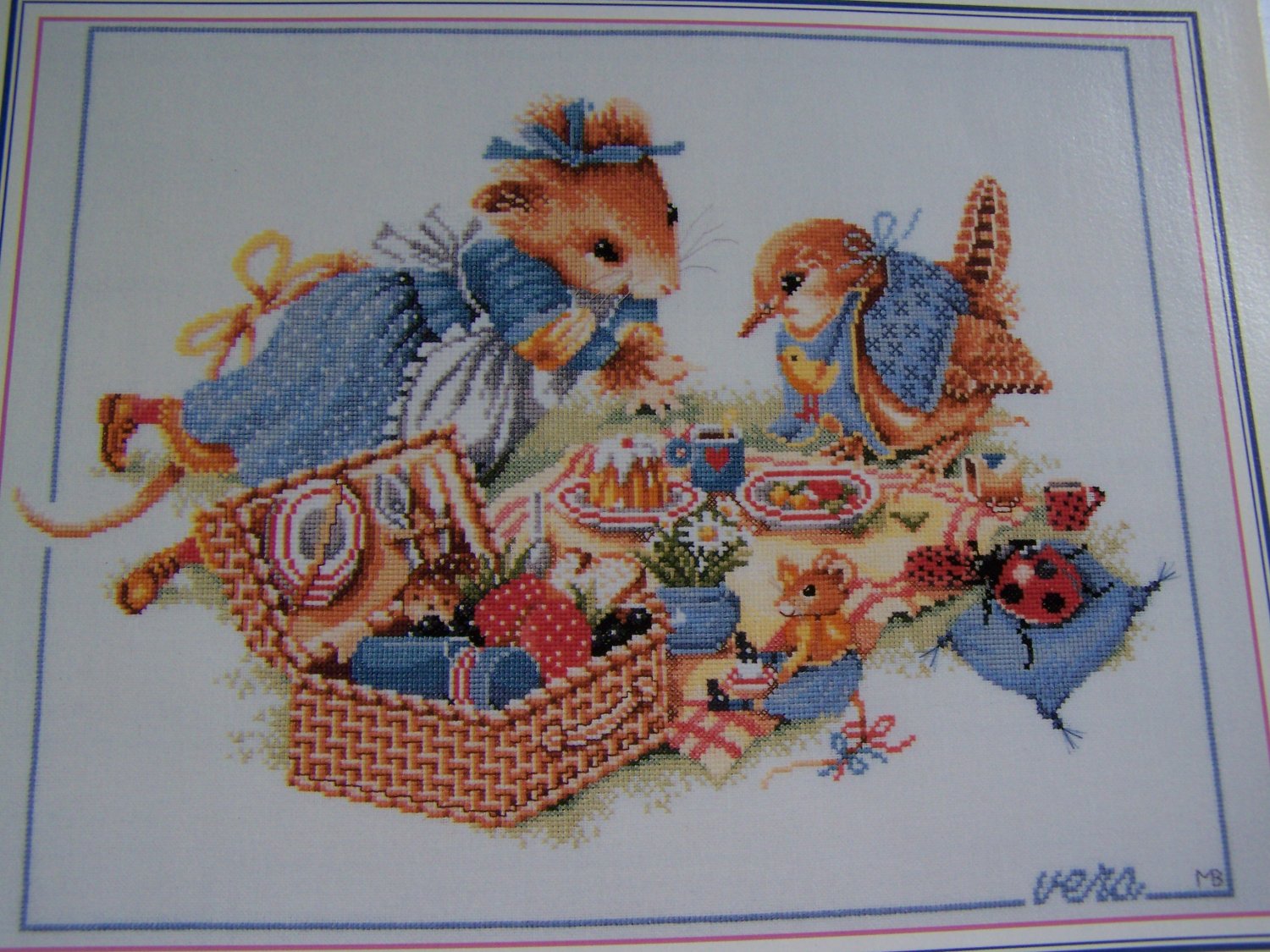 1995 Cross Stitch Pattern Vera Mouse Picnic Lanarte Stoney Creek 243w x ...
