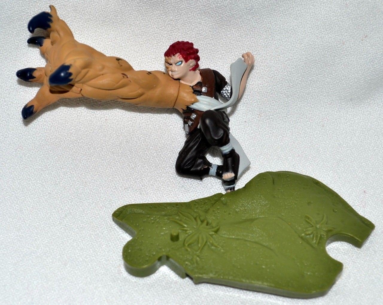 Mattel Mini Naurto Tree Diorama Gaara #8 of 10 Action Figure Series 2